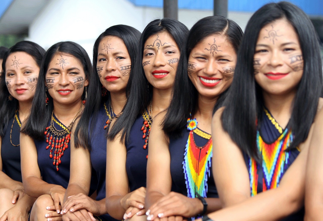 Mujeres Amazónicas se gradúan como Policías - Tuvoz.tv