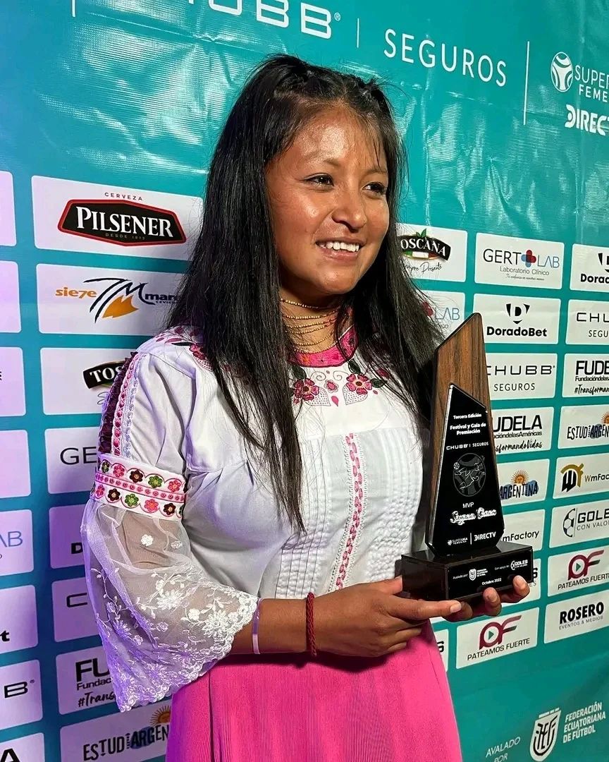 Sayana Chano, la primera mujer indígena convocada a la TRI Femenina ...